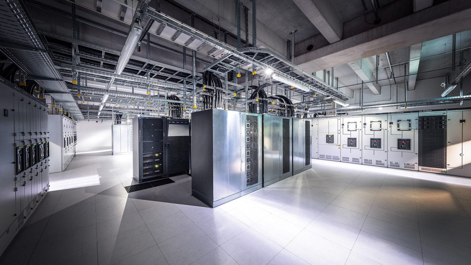 Keeping servers cool and data safe at NTT | mag